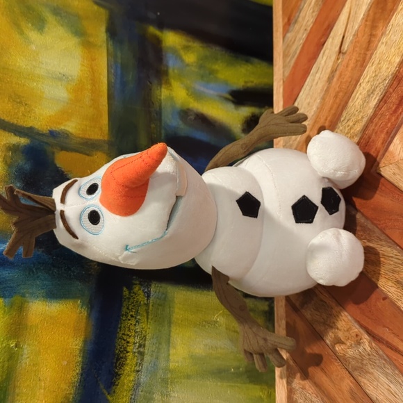 Disney | Toys | Disney Parks Authentic Original Olaf | Poshmark